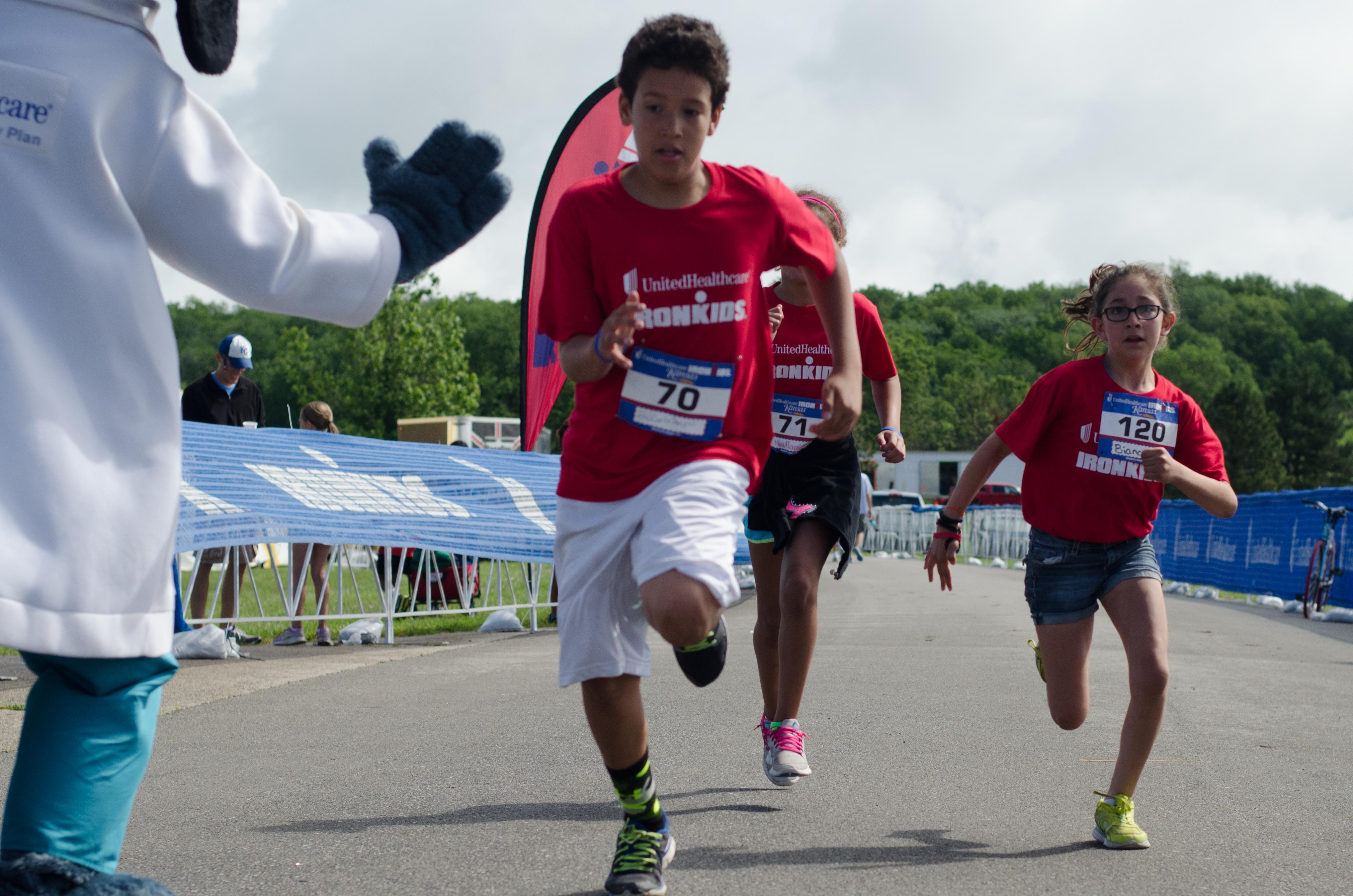 More than 150 kids participate in Ironman fun run | News, Sports, Jobs ...